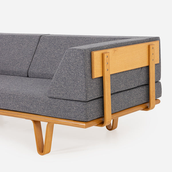 Case Study® Bentwood Daybed Couch – Modernica