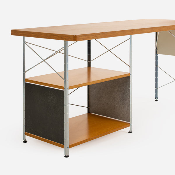 Case Study® Furniture Desk with Fiberglass Panels – Modernica