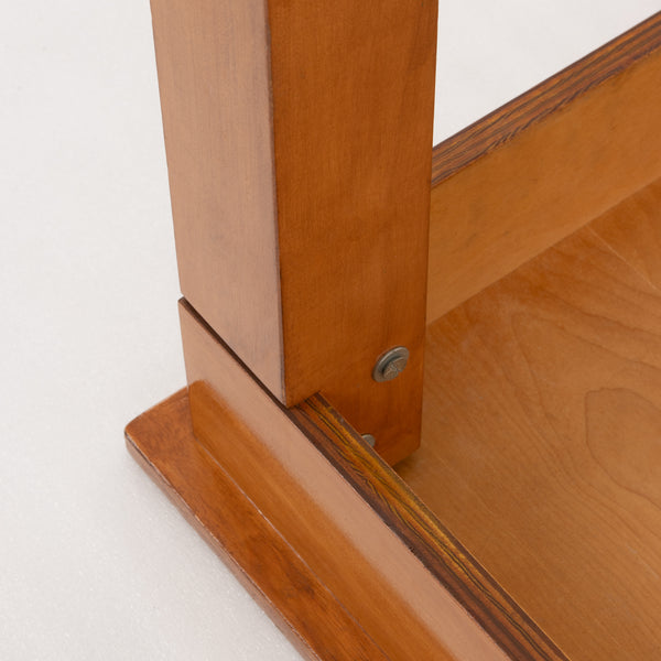 Roy McMakin Table – Modernica
