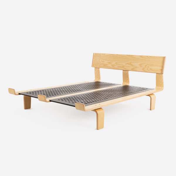 Case Study® Furniture Alpine® Bed – Modernica Inc