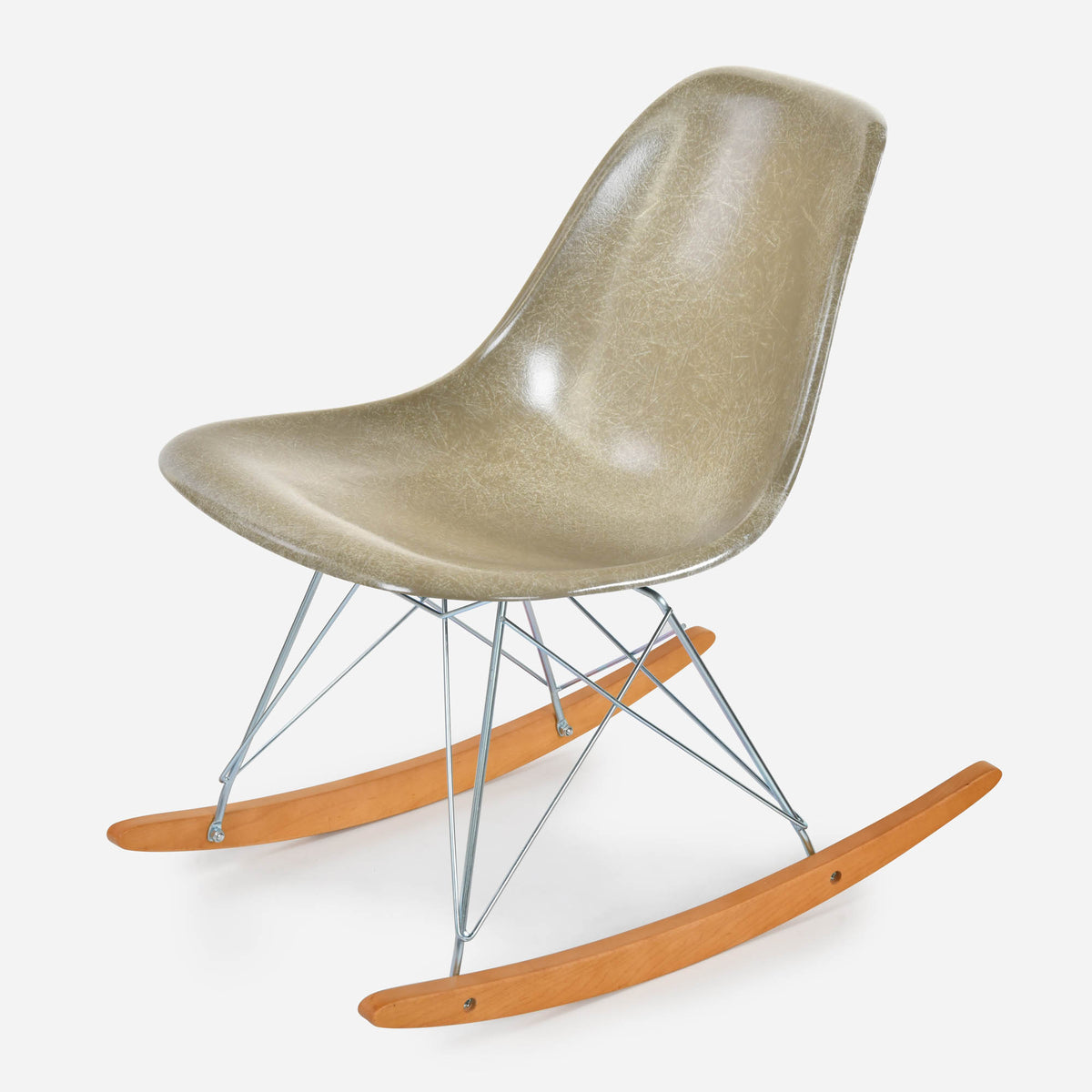 Case Study® Fiberglass Rocker Side Chair – Modernica