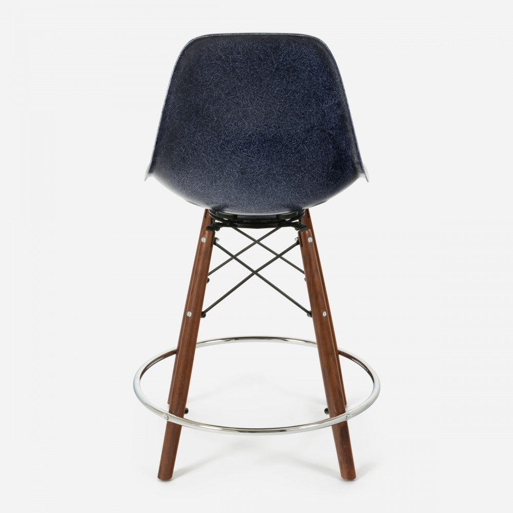 Case Study® Fiberglass Dowel Swivel Side Counter Stool – Modernica