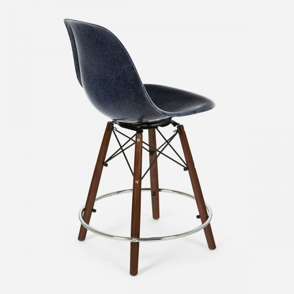 Case Study® Fiberglass Dowel Swivel Side Counter Stool – Modernica