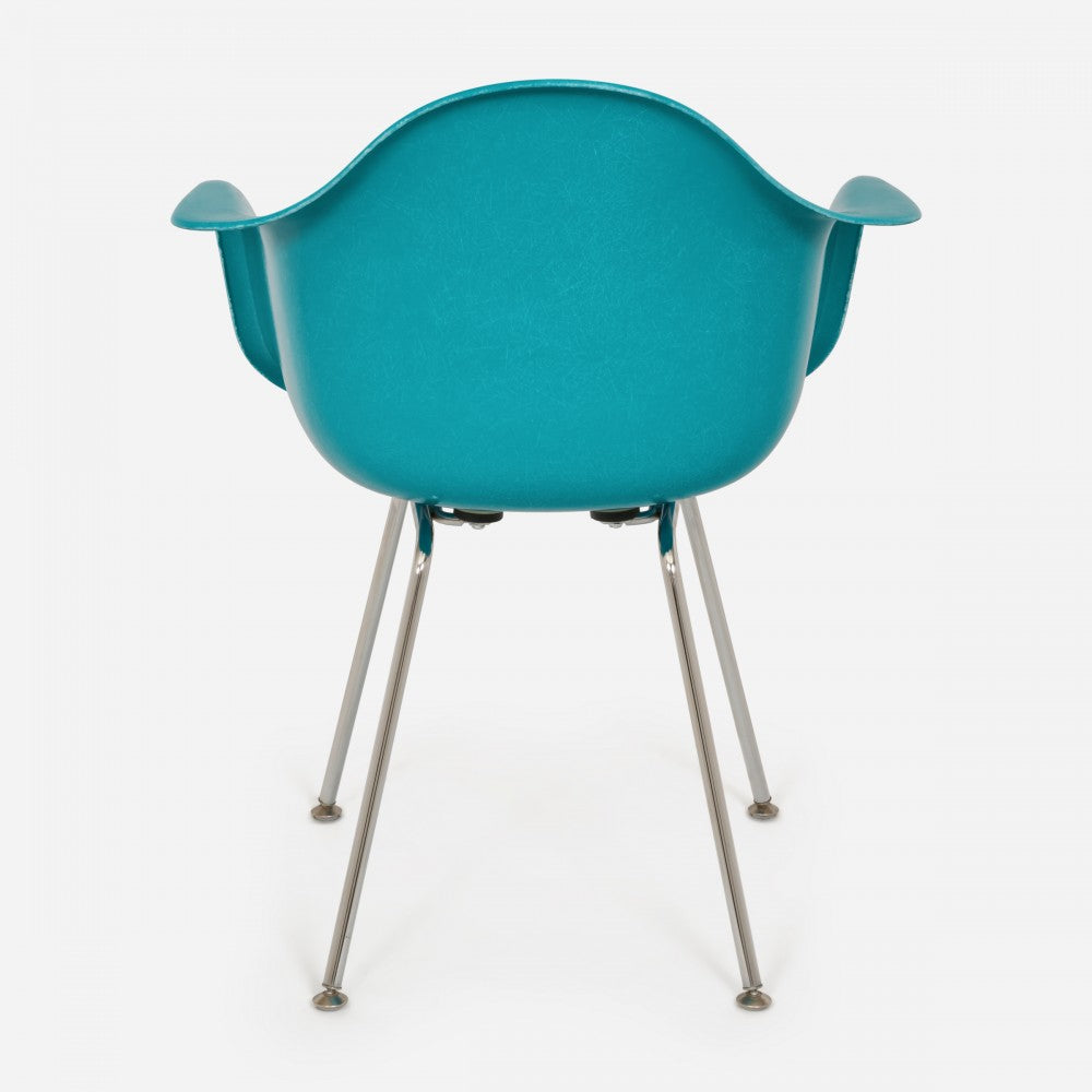 Case Study® Furniture Arm Shell H Base – Modernica Inc